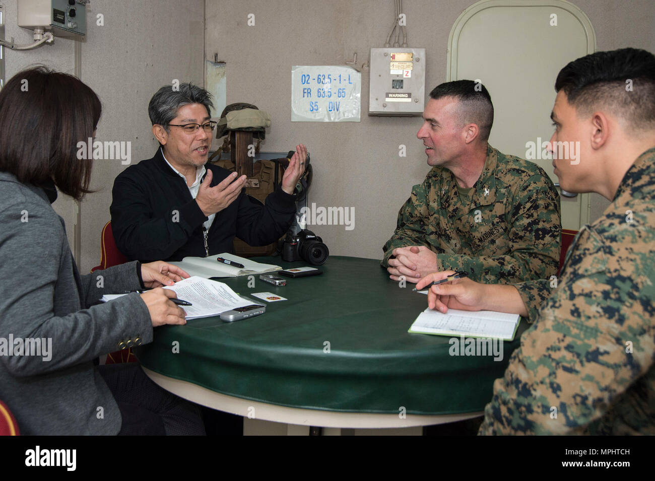 170316-N-BB269-071 PHILIPPINE SEA (March 16, 2017) Marine Col. Tye R ...