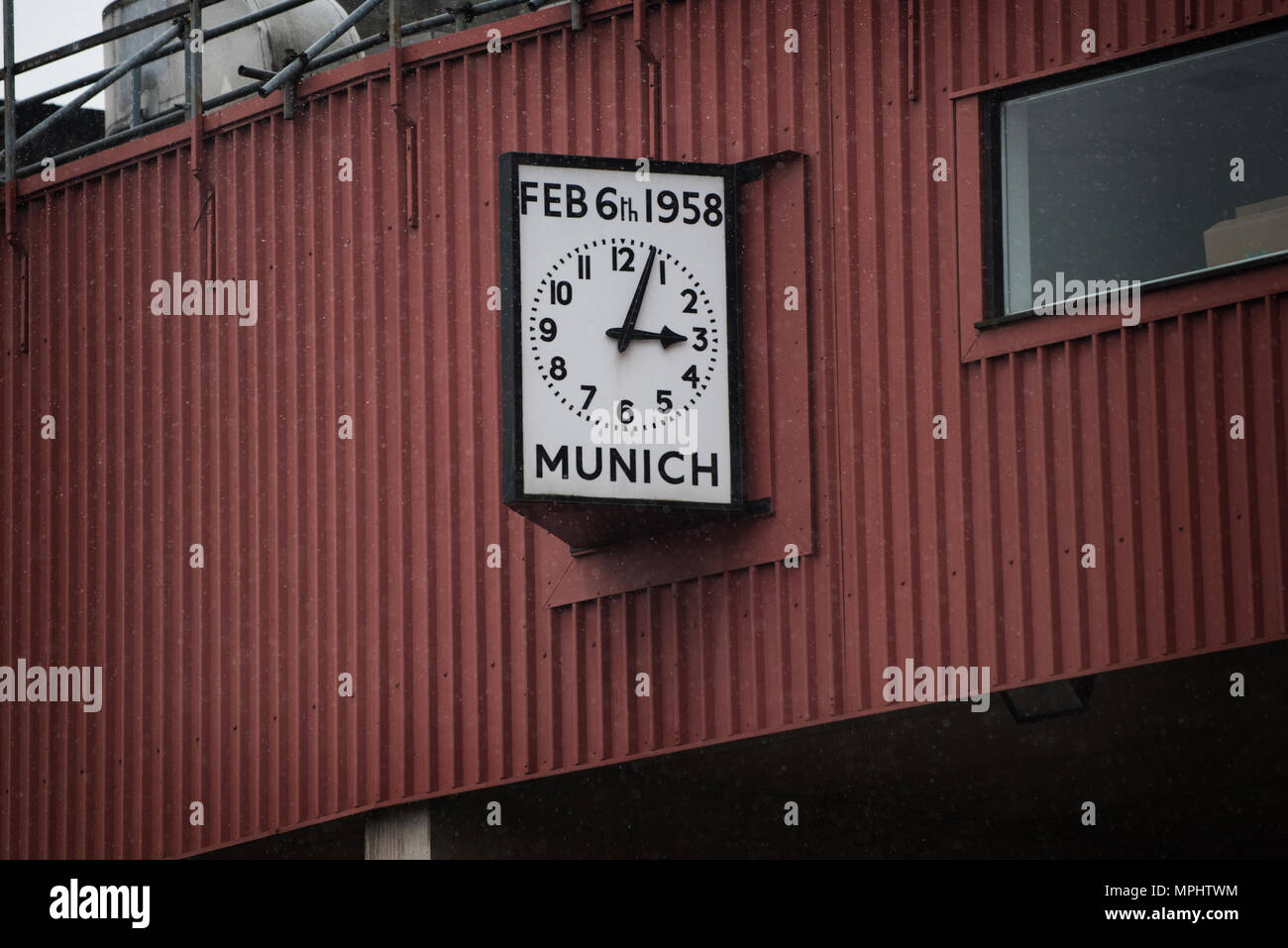 Munich air disaster clock hi-res stock photography and images - Alamy