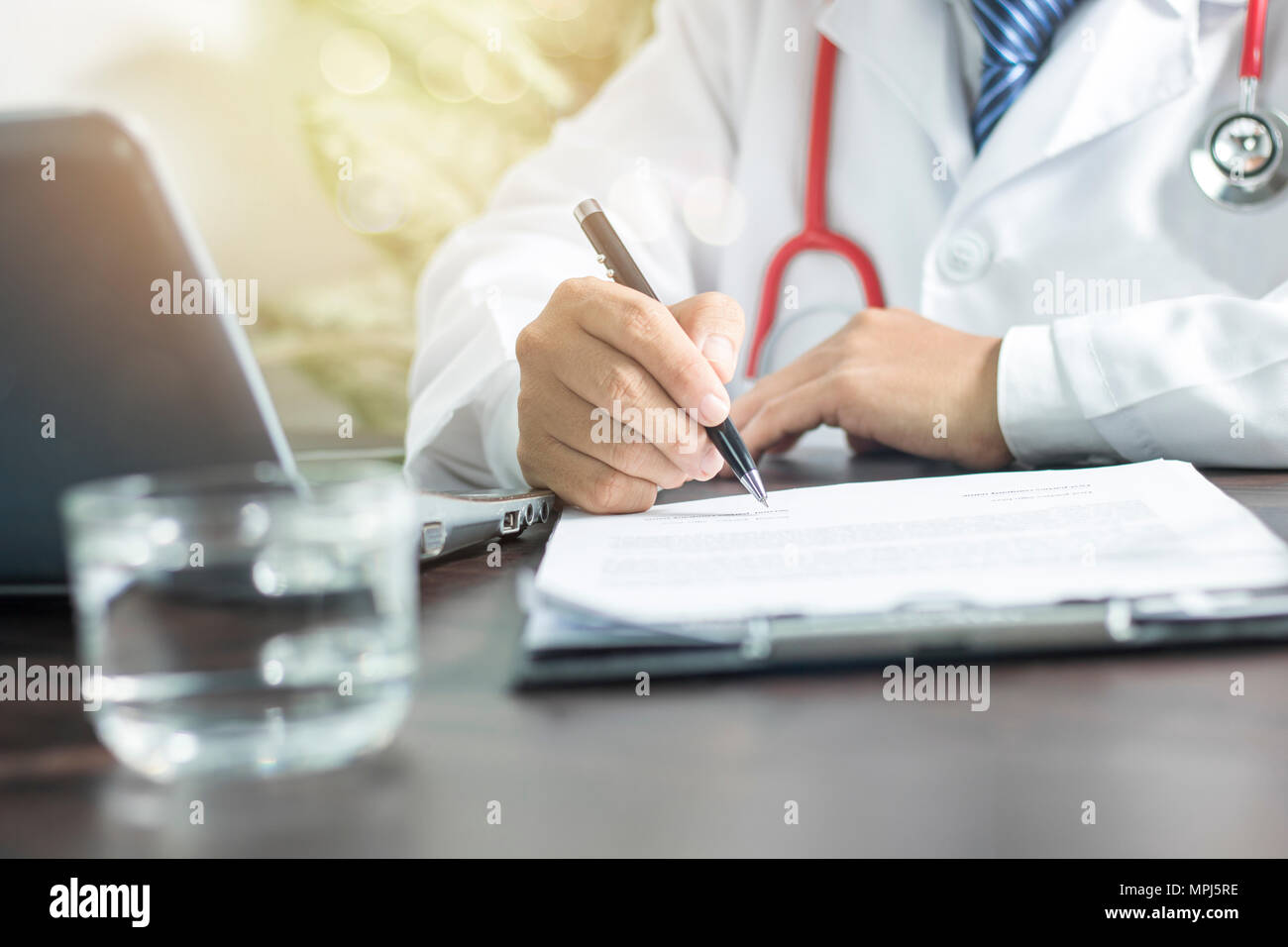 Cancer information service hi-res stock photography and images - Alamy