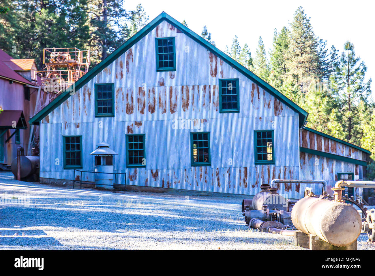 Tin awning hi-res stock photography and images - Alamy