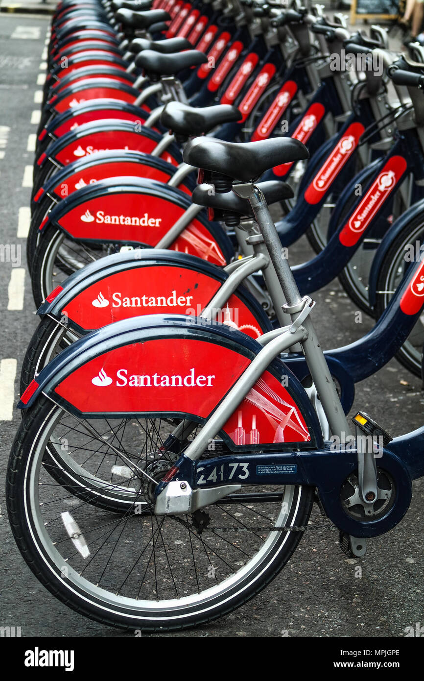 Boris bikes London, new sponsor Santander Bank Stock Photo - Alamy