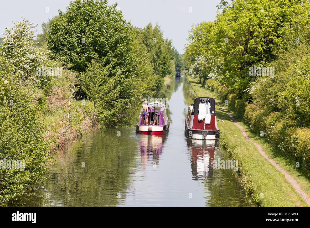 View of the Birmingham & Fazeley canal, Middleton Lakes, Staffordshire ...