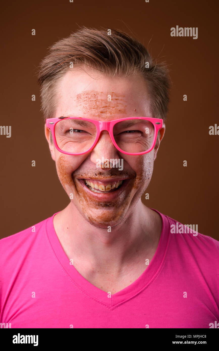 Male face cake hi-res stock photography and images - Alamy