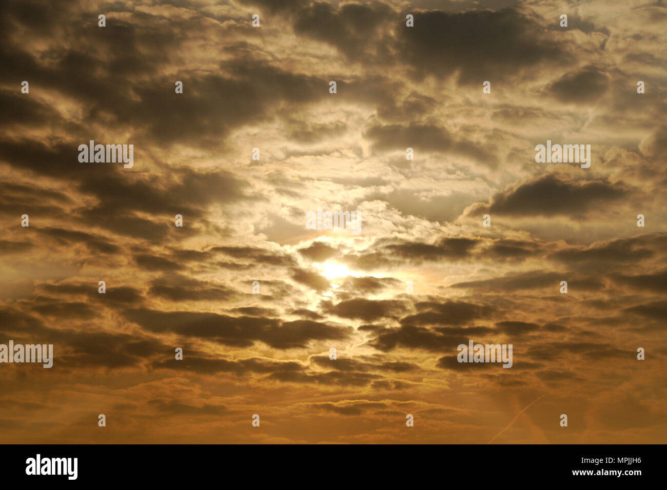 Obscured by clouds hi-res stock photography and images - Alamy