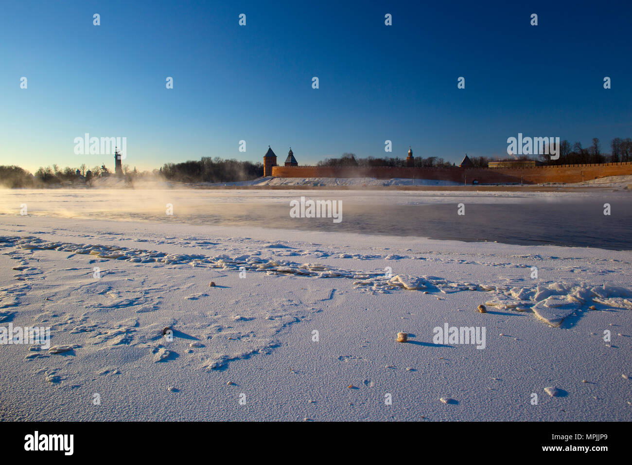 Novgorod detinets hi-res stock photography and images - Alamy