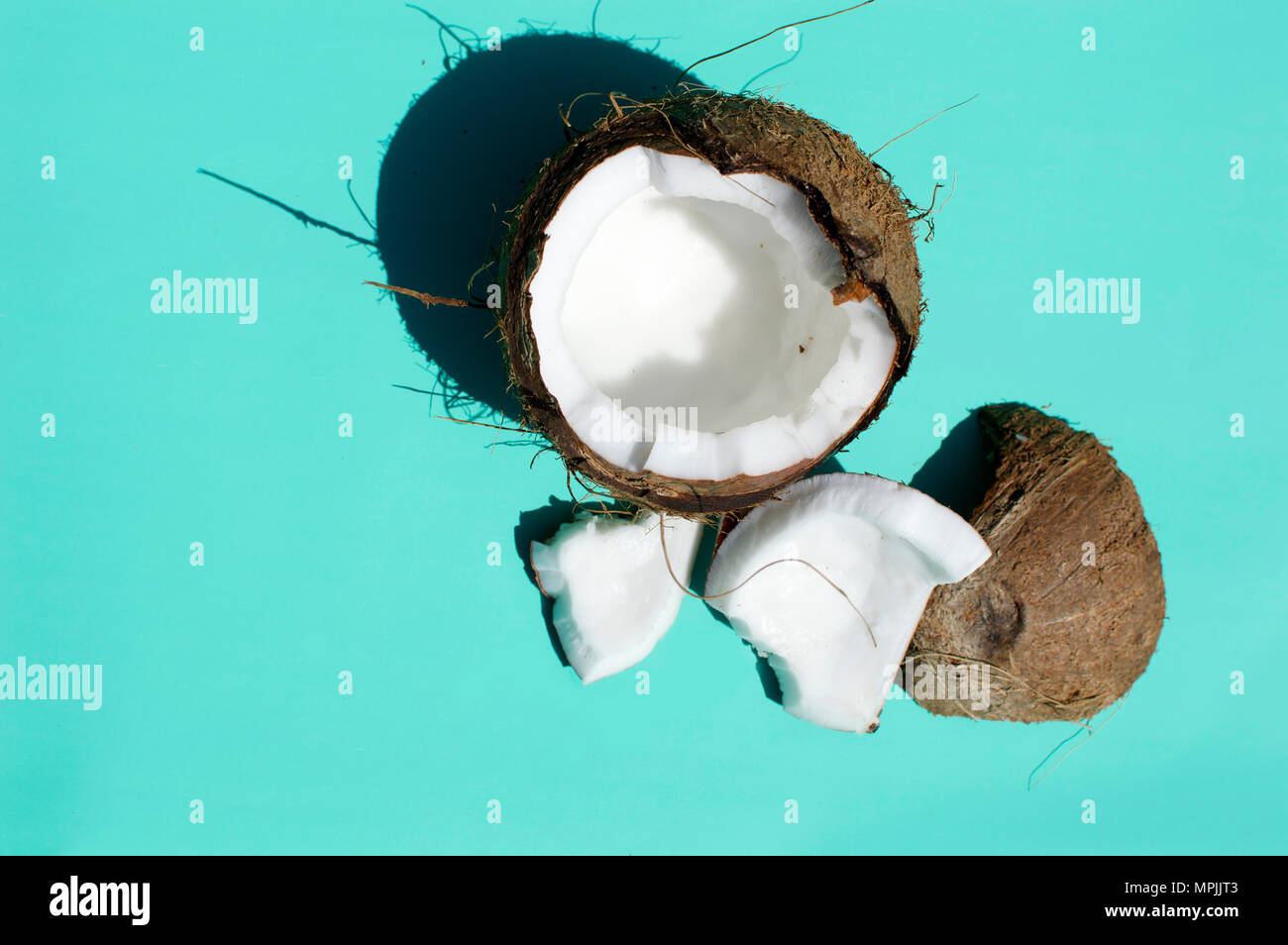 Smash coconut hi-res stock photography and images - Alamy