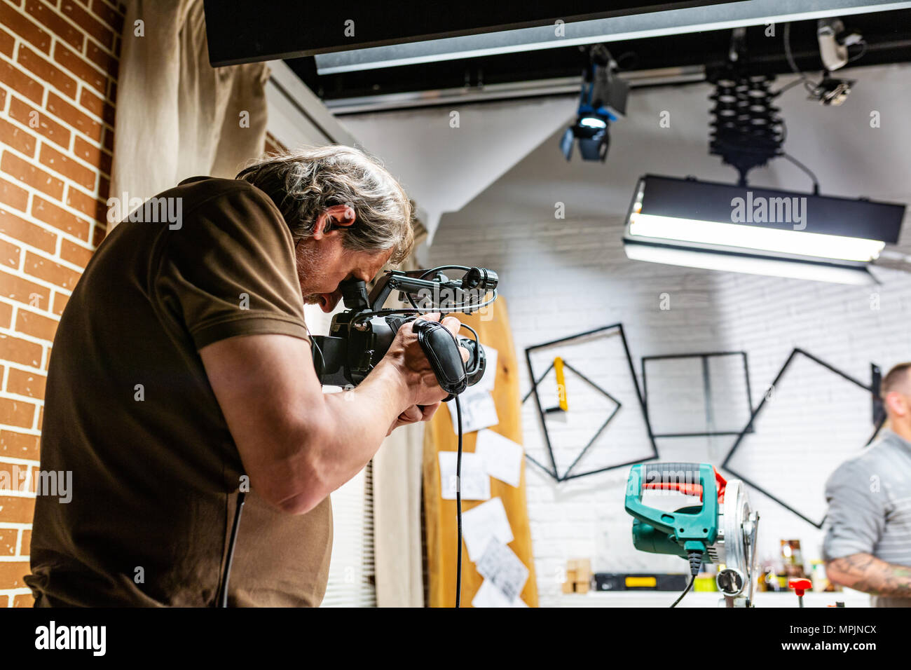 Behind the scenes of production for camera equipment video shooting ...