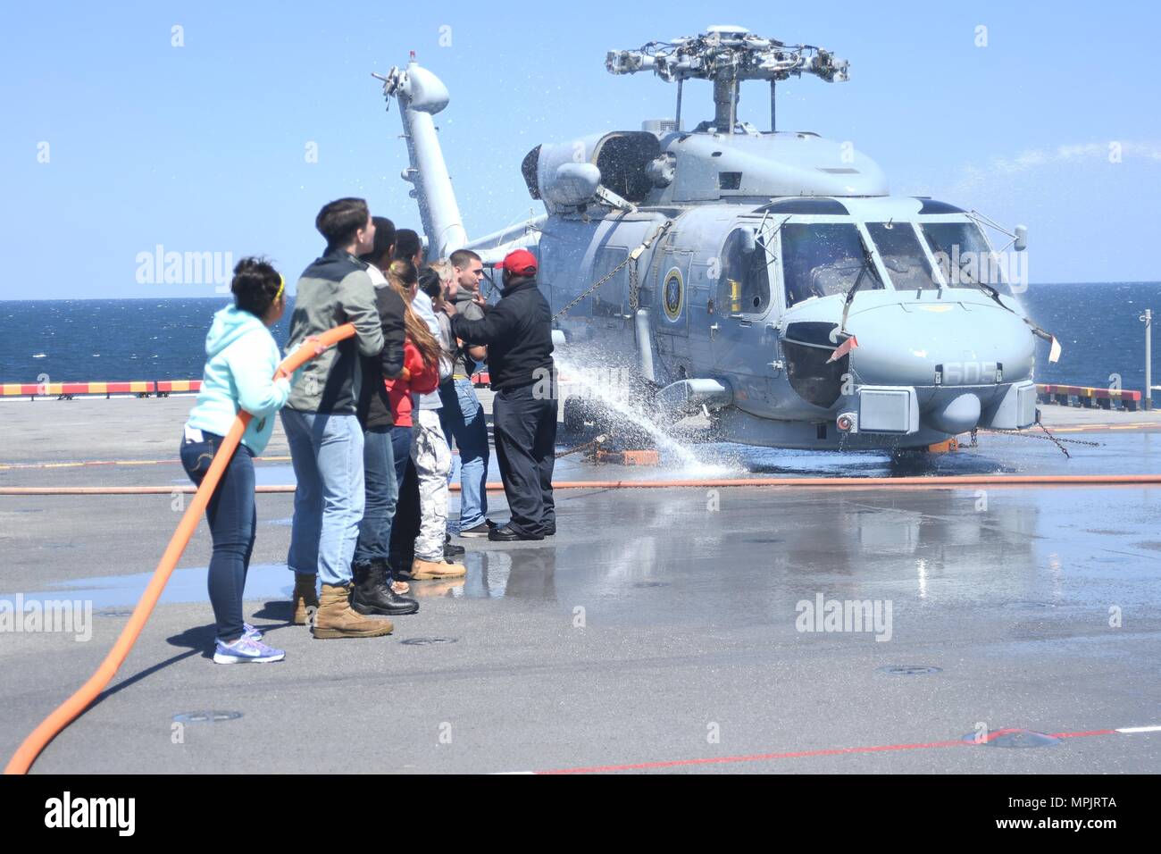 ATLANTIC OCEAN (March 19, 2017) – Aviation Boatswain’s Mate (Handling ...