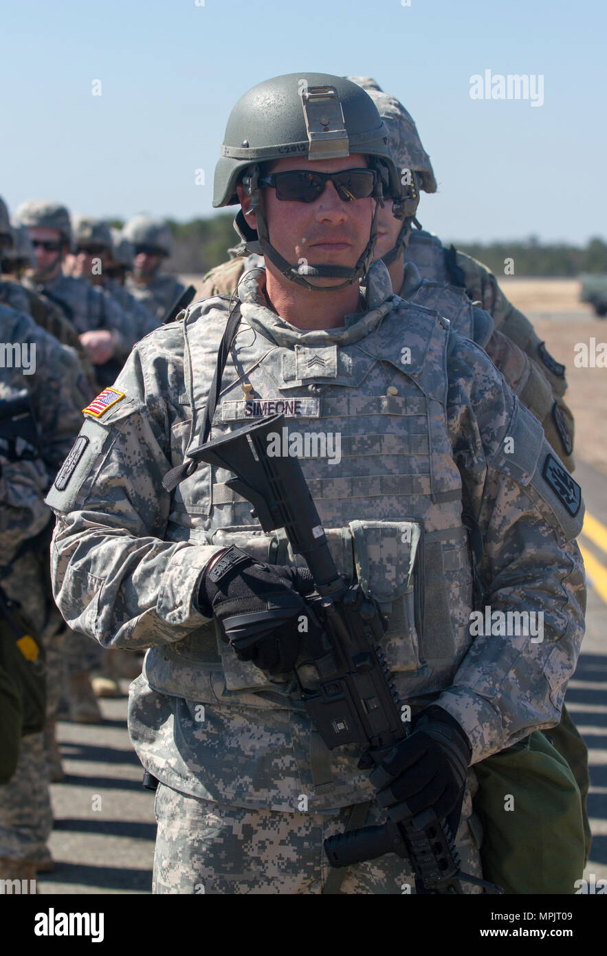A platoon of military policemen assigned to 423rd Military Police Co ...