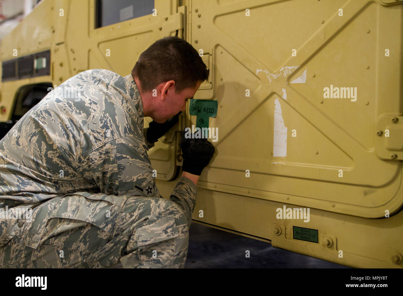 U.S. Army Reserve 423rd Military Police Company and 340th Military ...