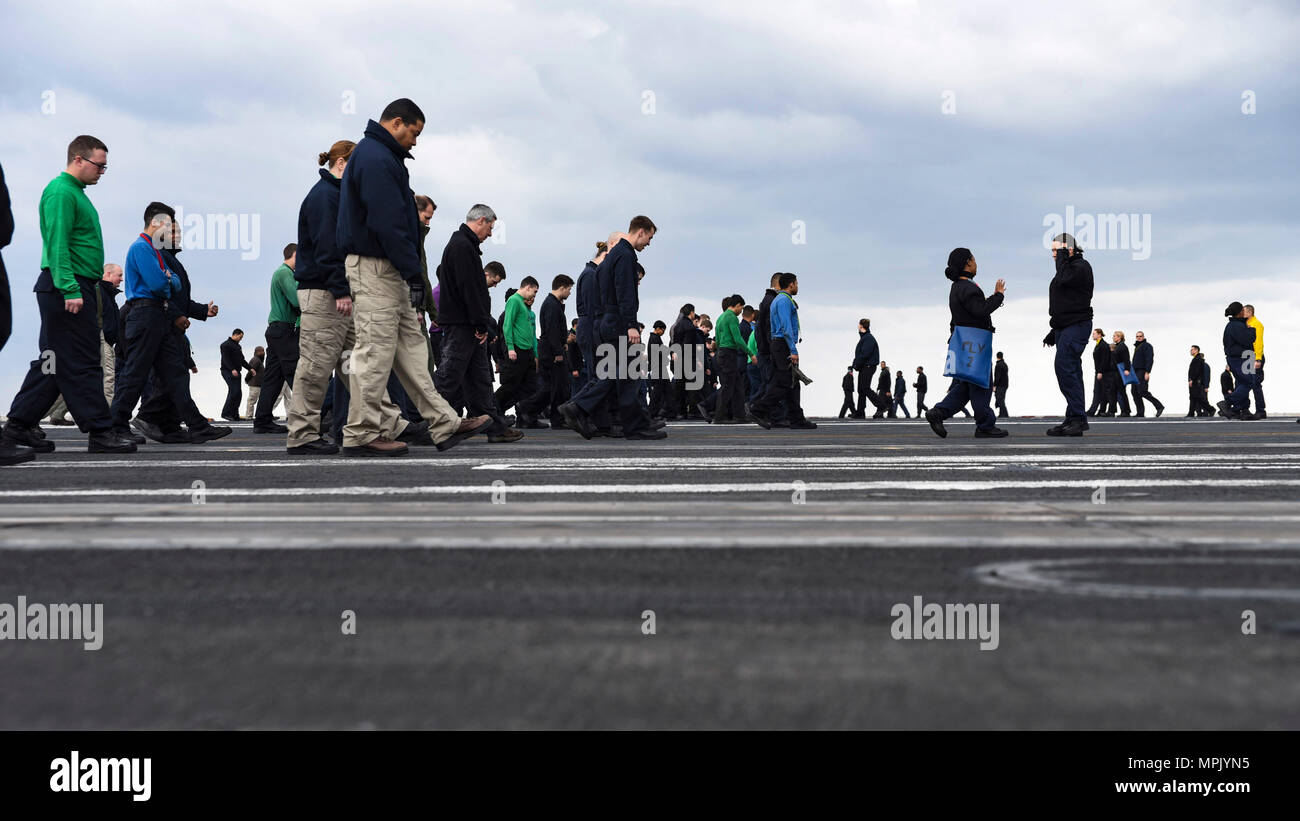 Stern plan hi-res stock photography and images - Alamy