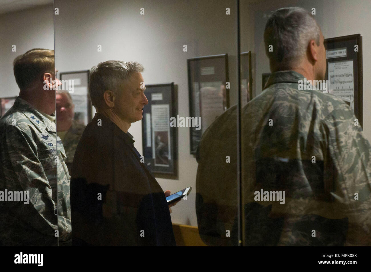 Actor Gary Sinise tours the United States Air Force Band at Joint Base ...