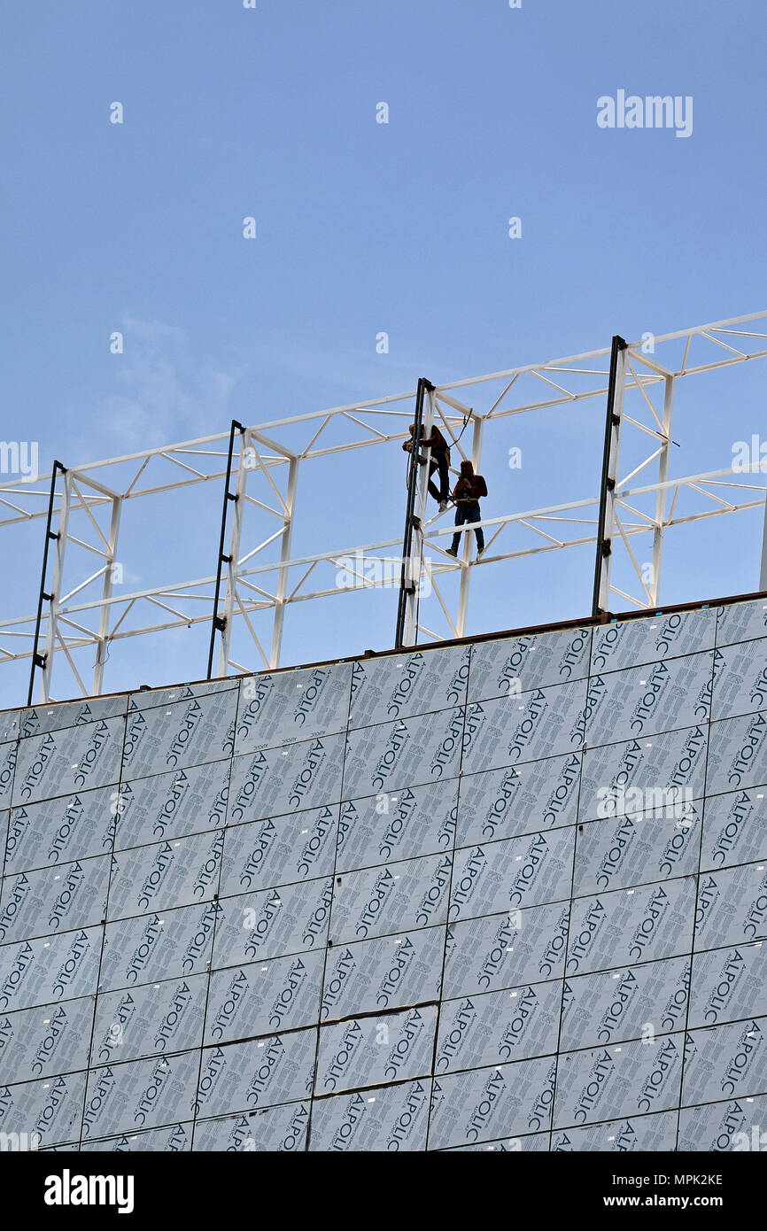 High rise building workers, Steel workers, Construction site, Thailand ...