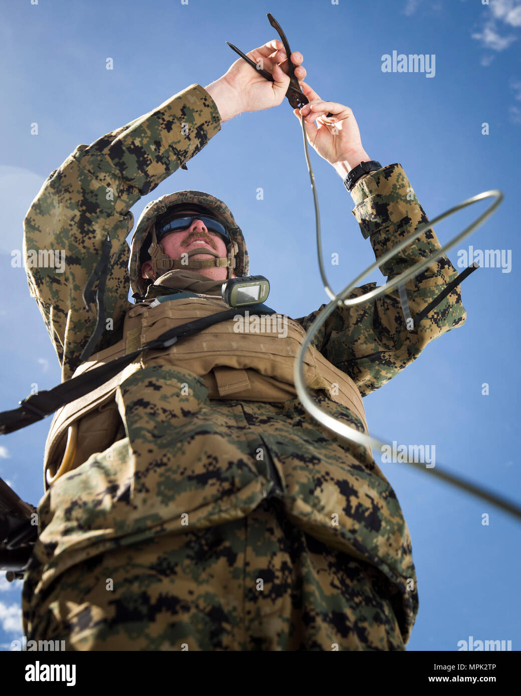 Blasting ice hi-res stock photography and images - Alamy