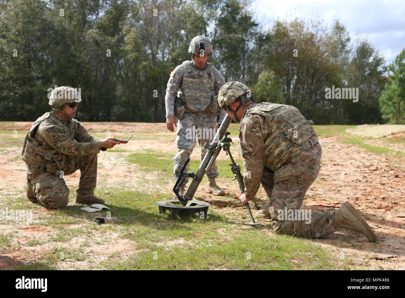 60mm Mortar System High Resolution Stock Photography and Images - Alamy