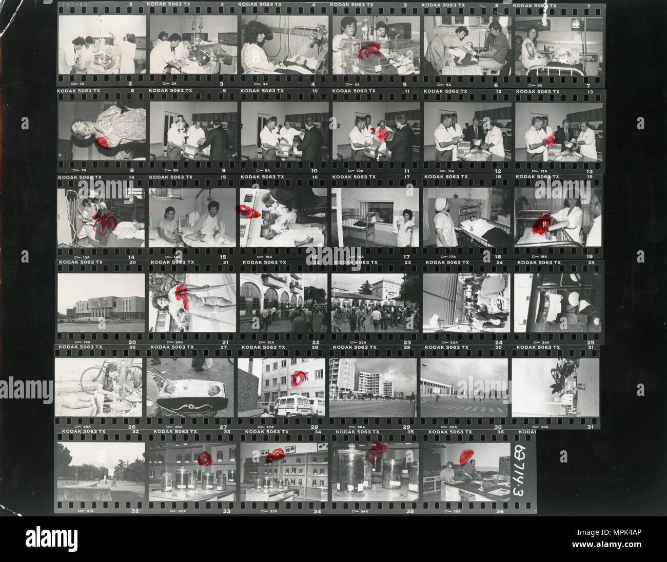 35 MM FILM STRIP Stock Photo - Alamy