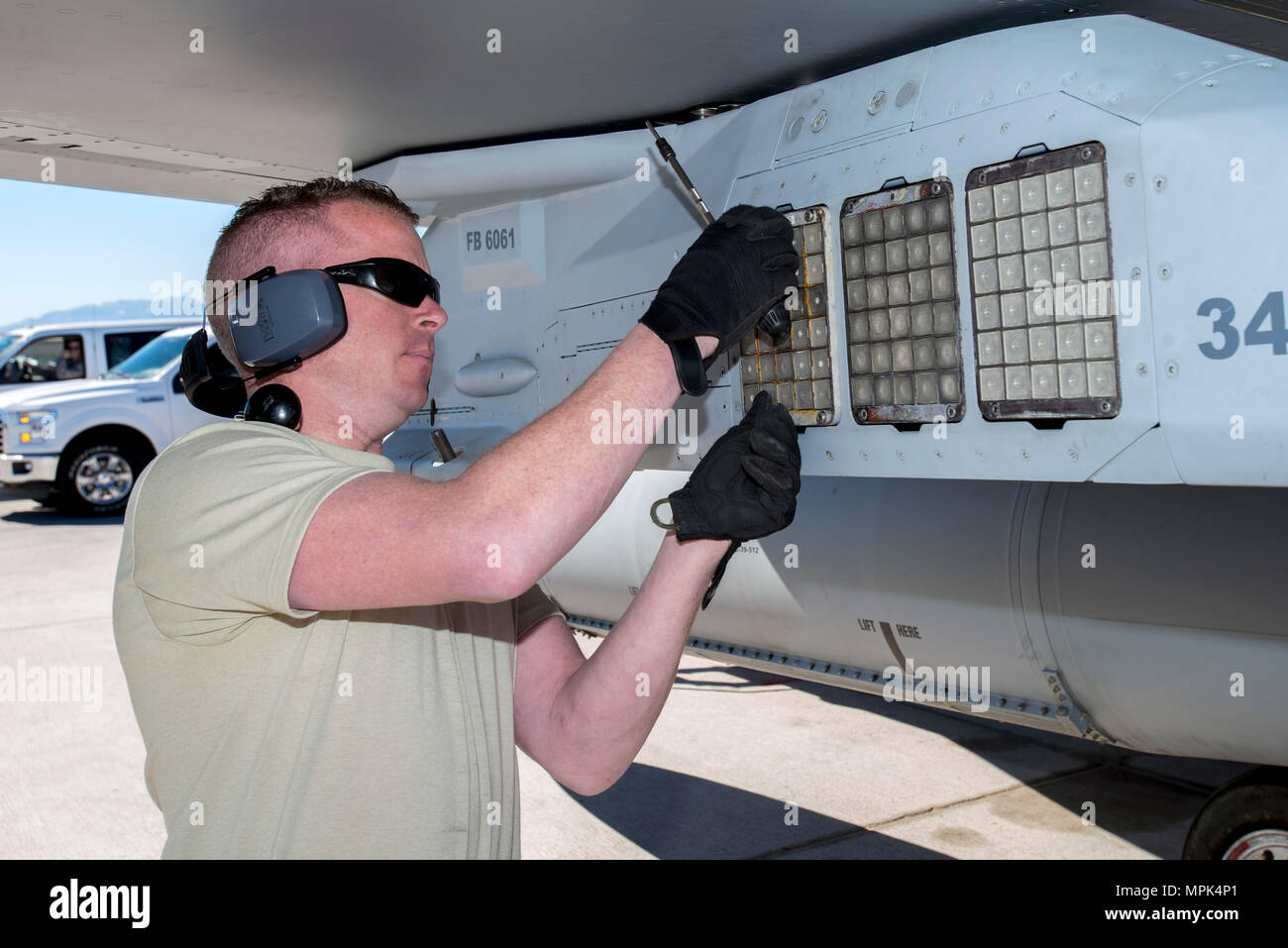 Kevin isaac hi-res stock photography and images - Alamy