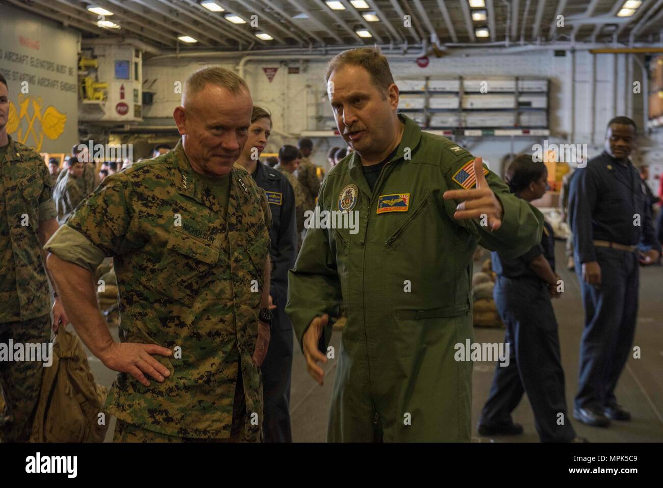 Lt Gen Larry Nicholson Stock Photos & Lt Gen Larry Nicholson Stock ...