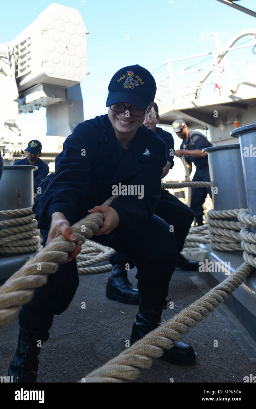MAYPORT, Fla. (March 20, 2017) – Boatswain’s Mate 3rd Class Destiny ...