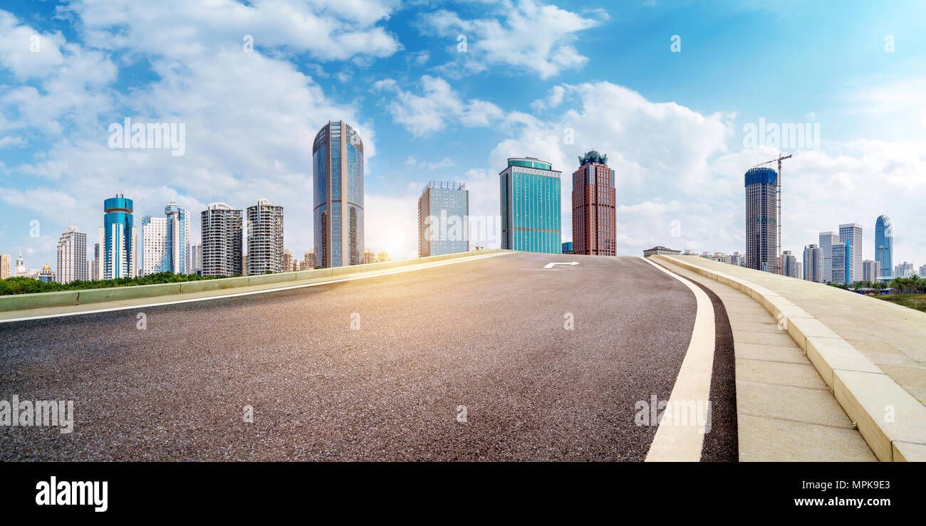 Clean highway leading to the city's financial district Stock Photo - Alamy