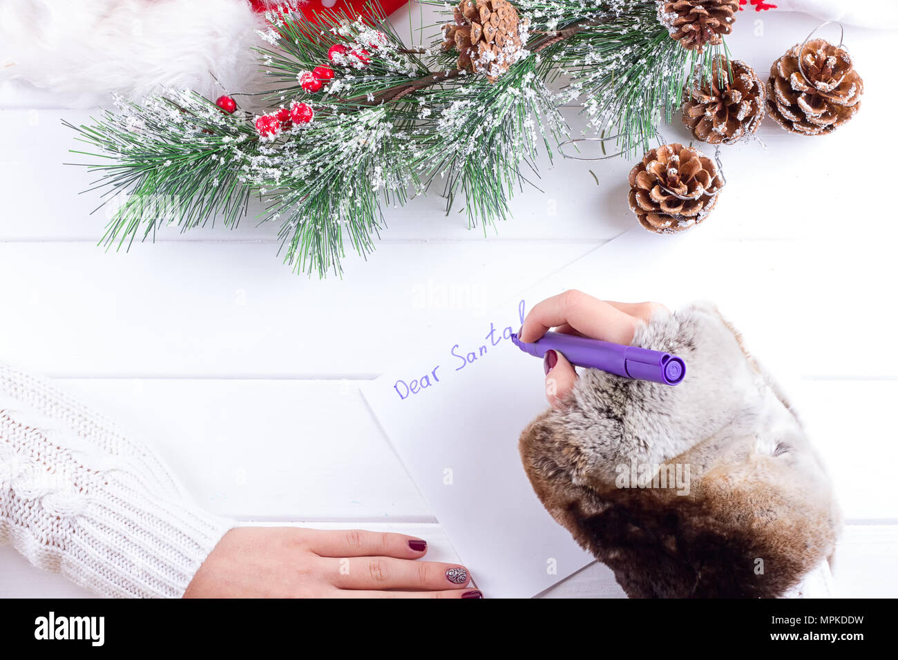Dear hands hi-res stock photography and images - Alamy