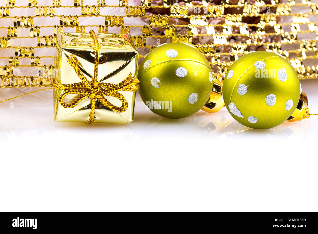 Light bulb baubles hi-res stock photography and images - Alamy