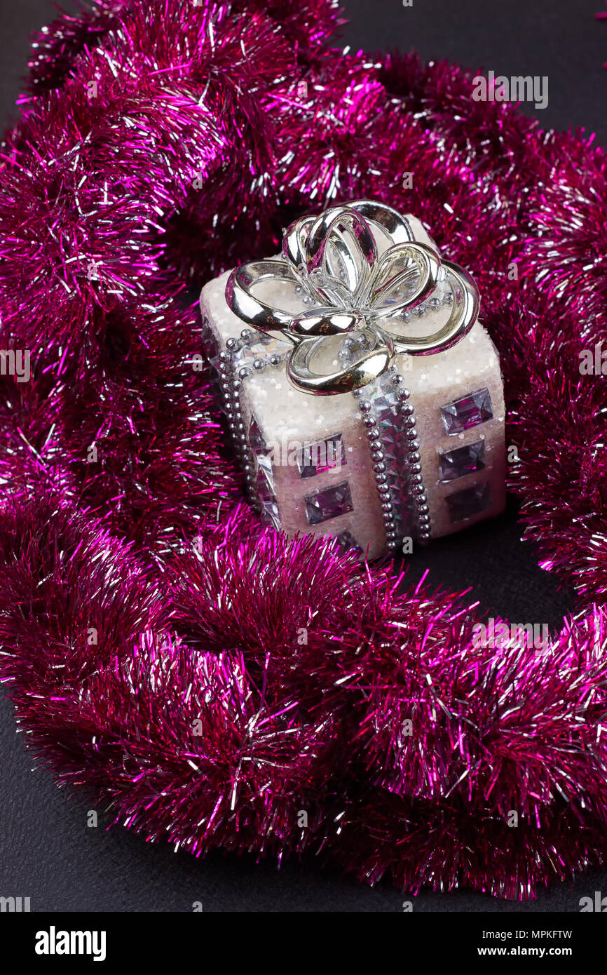 Purple garland hi-res stock photography and images - Alamy