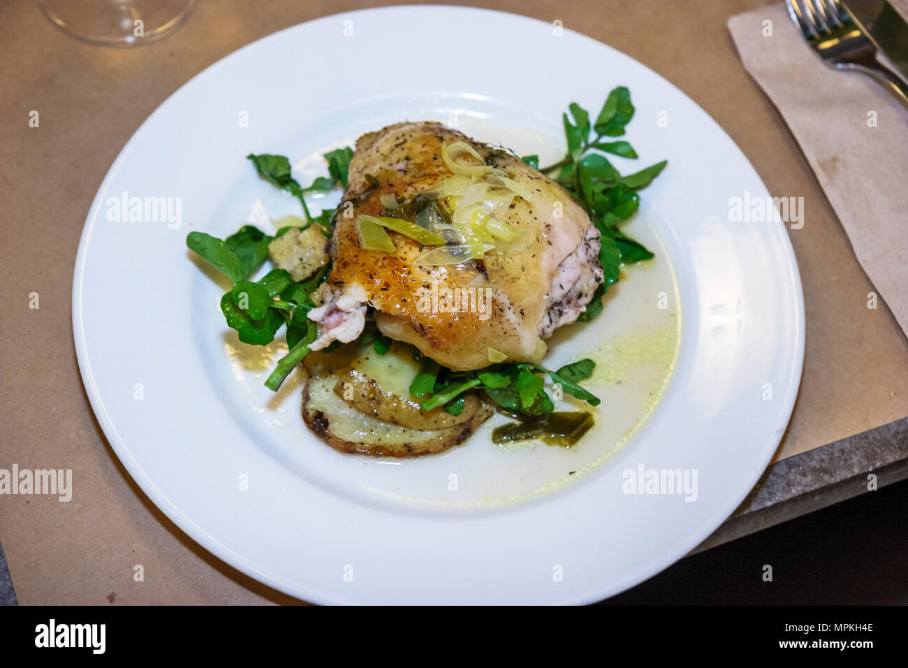 Tourism landmarks and daylight hi-res stock photography and images - Alamy