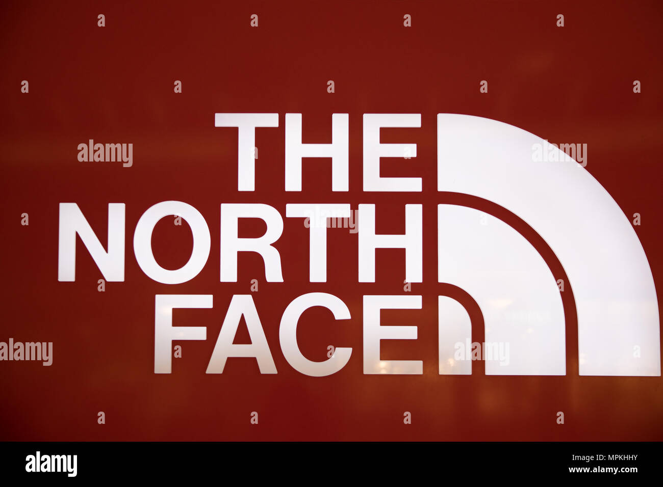 The north face store hi-res stock photography and images - Alamy
