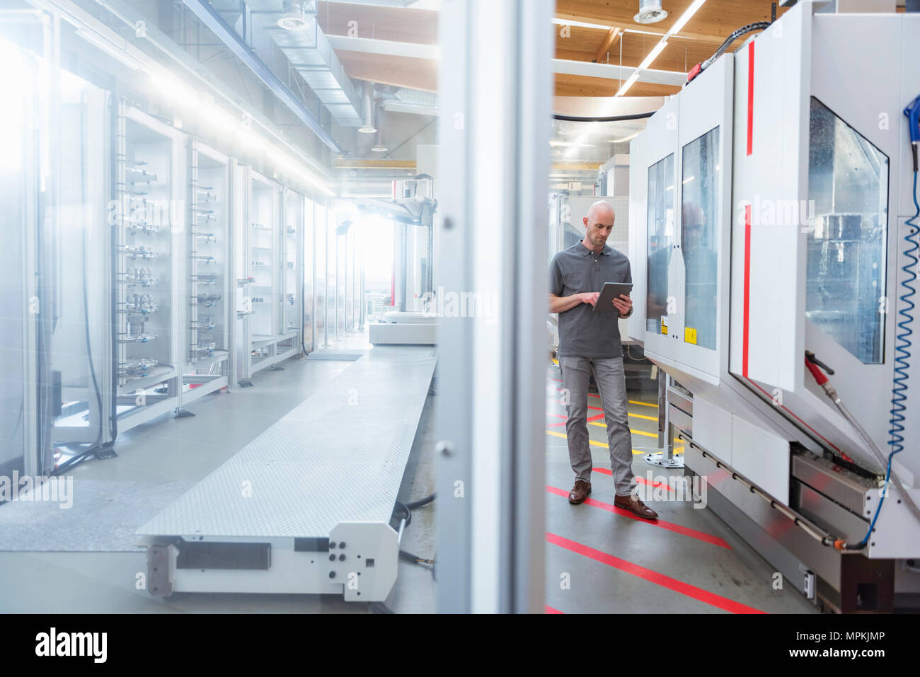 Modern using hi-res stock photography and images - Alamy