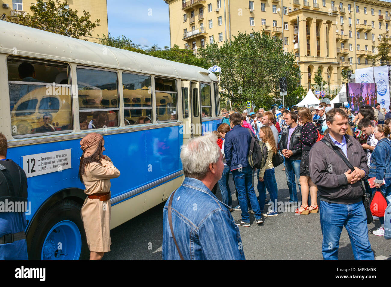 Old russian bus hi-res stock photography and images - Alamy