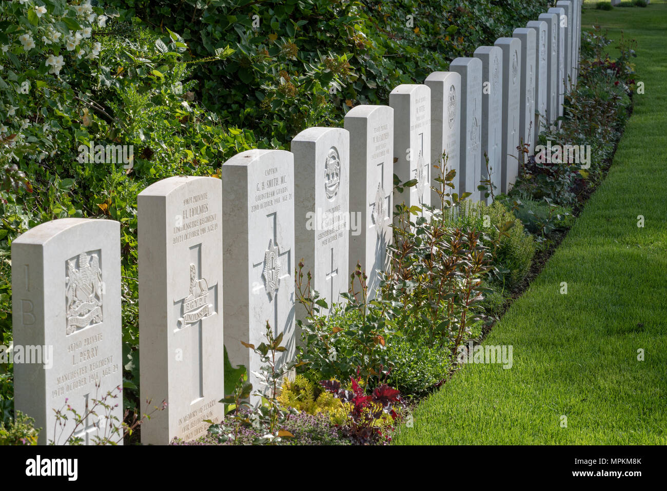 British war graves in St Symphorien Military Cemetery near Mons ...