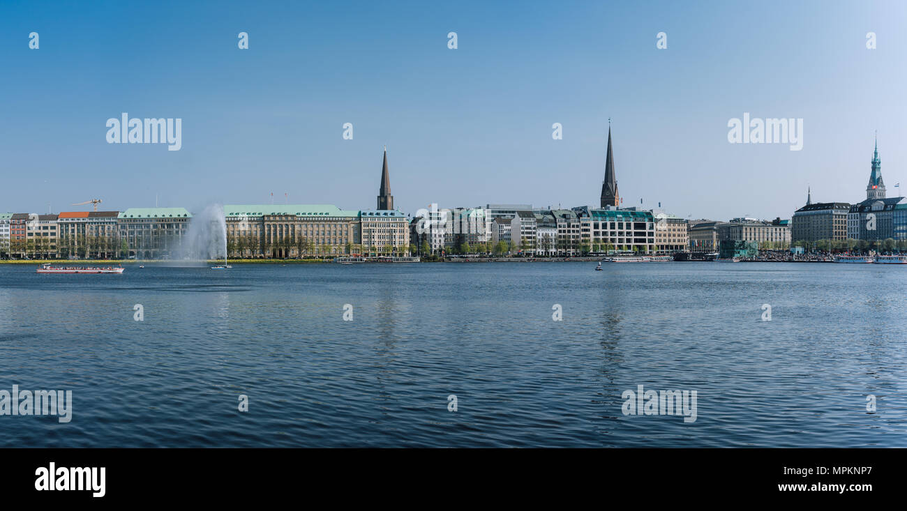 Inneralsterlake hi-res stock photography and images - Alamy
