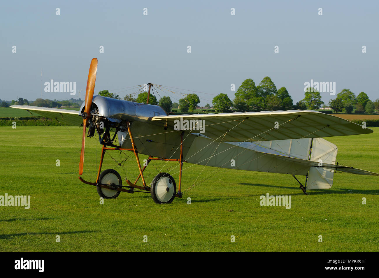 Mid wing monoplane hi-res stock photography and images - Alamy