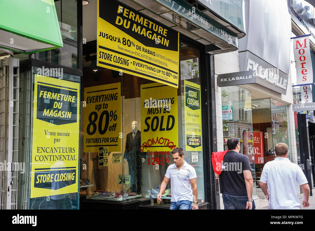 People Speaking Sign Language High Resolution Stock Photography and ...
