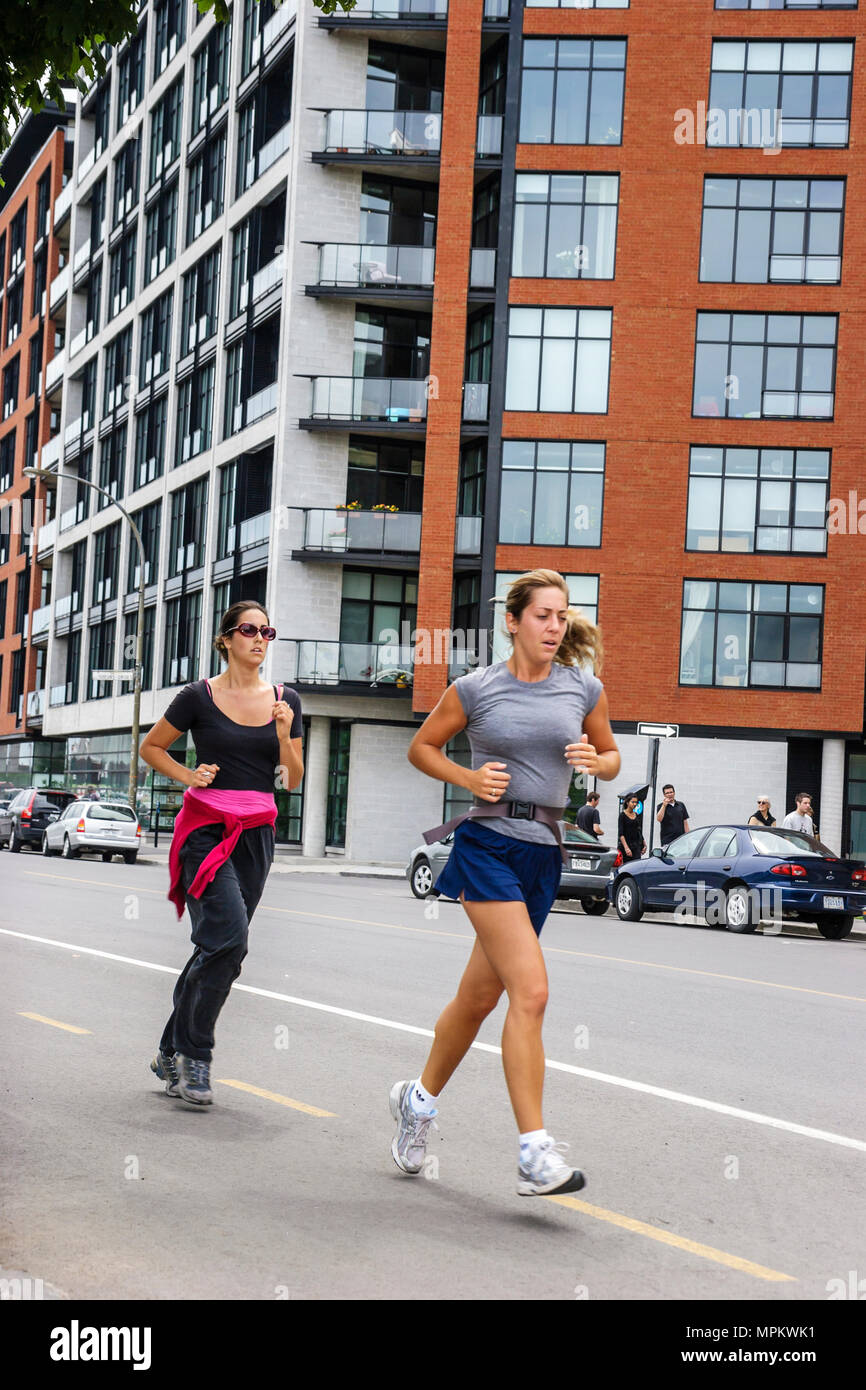 Visitors travel traveling tour tourist tourism landmark landmarks hi ...