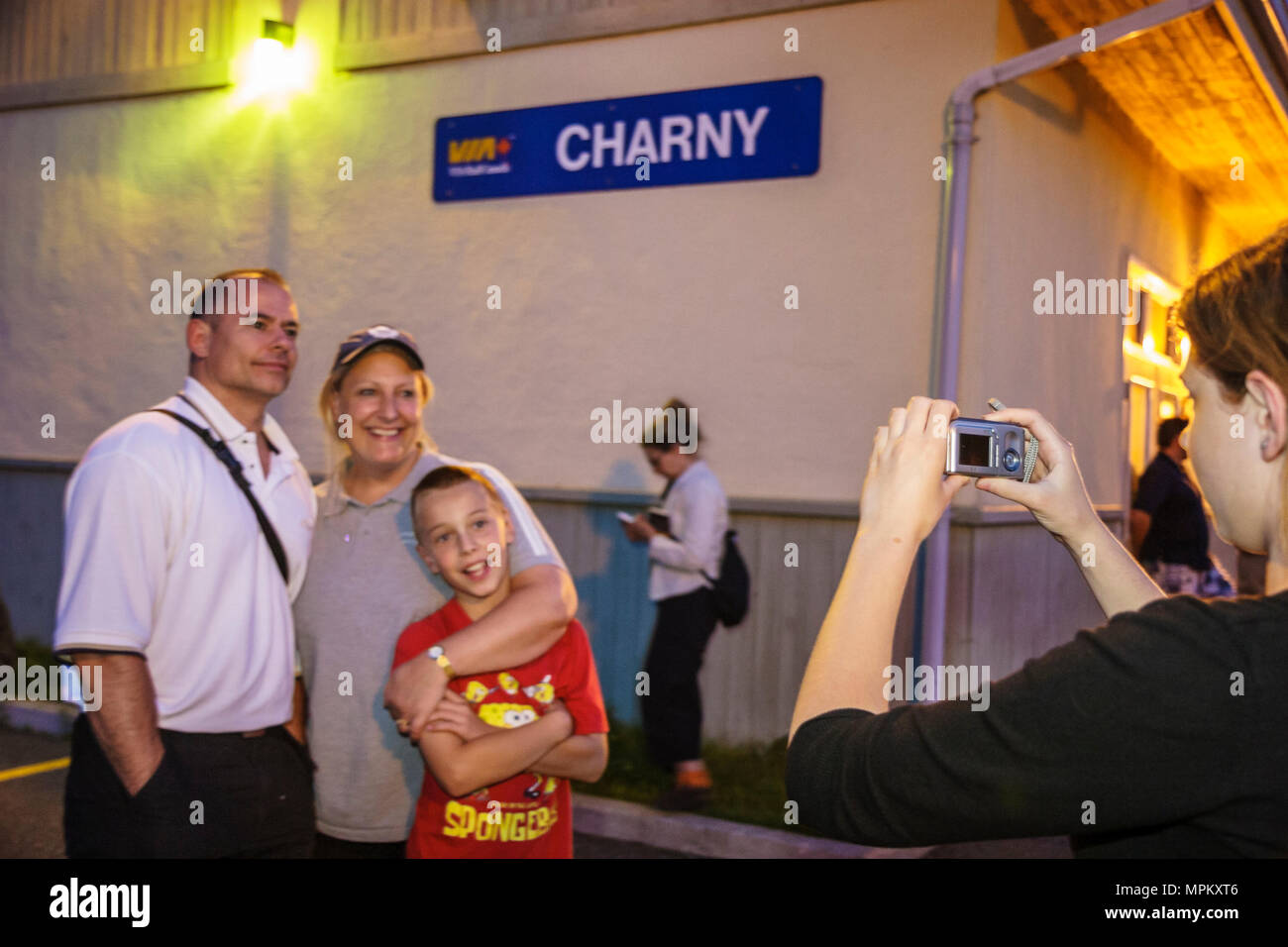 Via rail train hi-res stock photography and images - Alamy