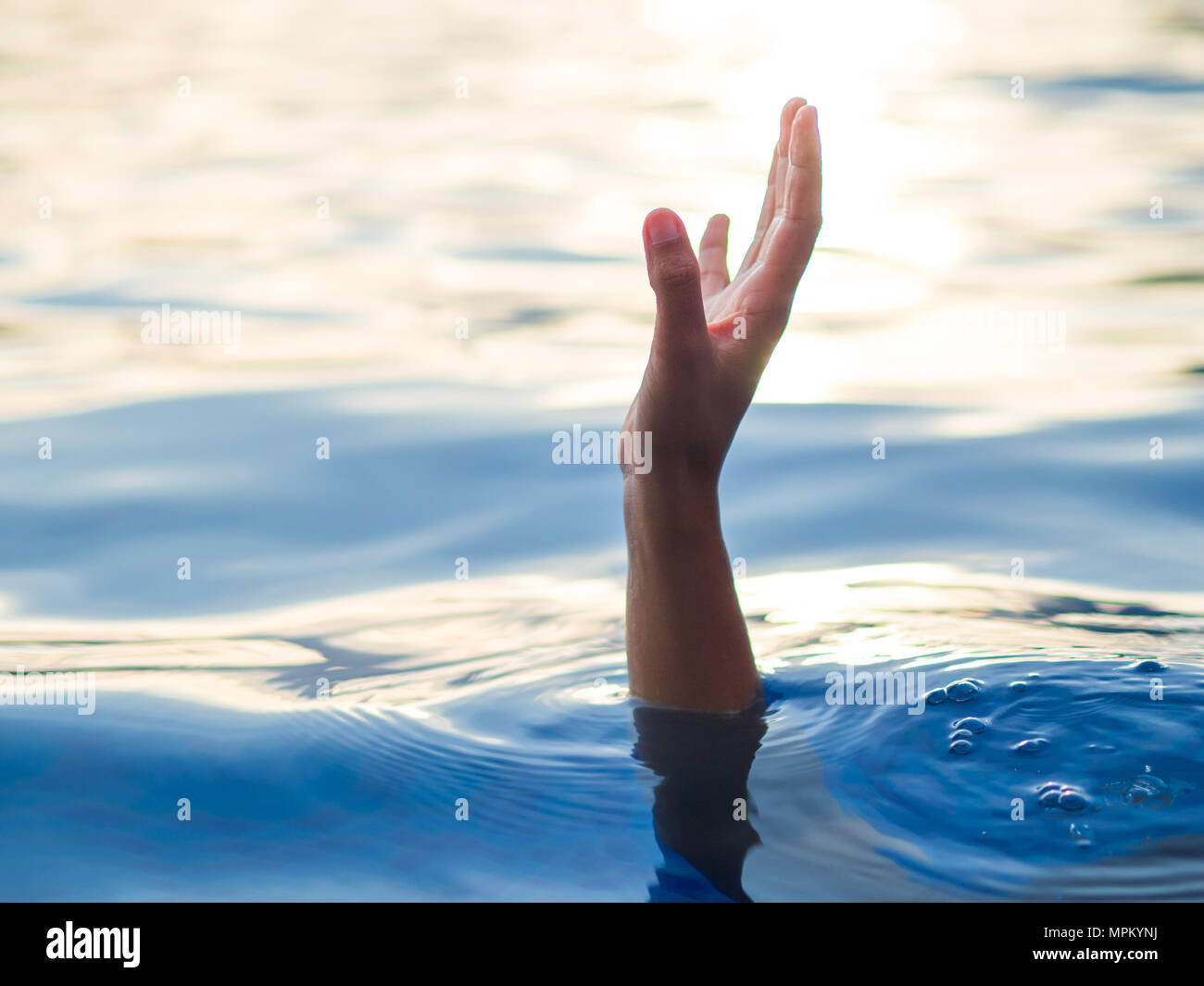 Drowning victims, Hand of drowning man needing help. Failure and rescue ...