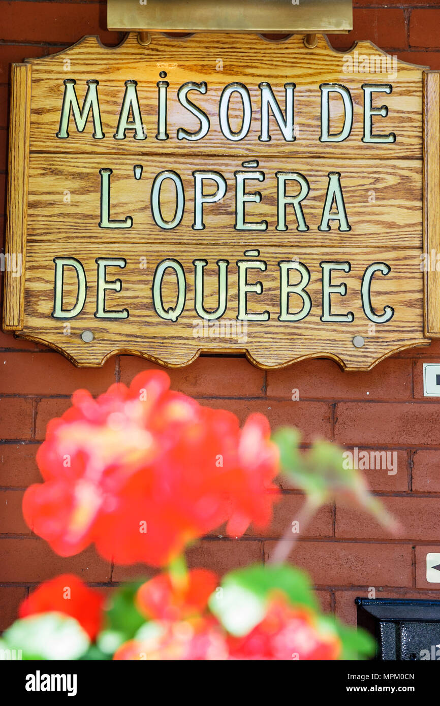 Maison de lopera hi-res stock photography and images - Alamy