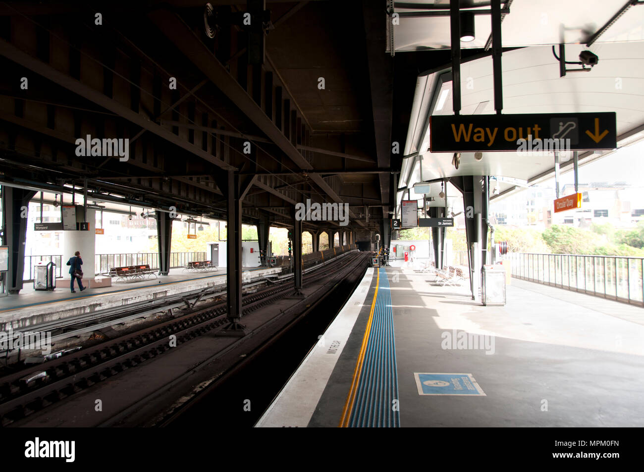 Sydney train platform hi-res stock photography and images - Alamy