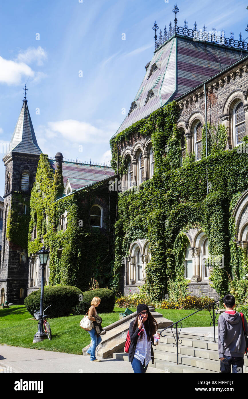 Student students romanesque architecture hi-res stock photography and ...