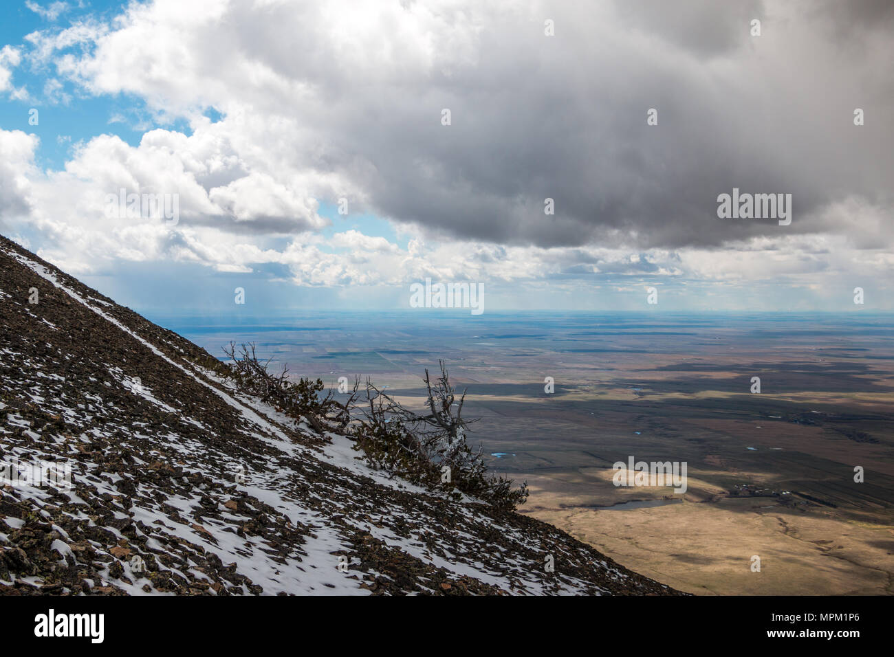 Spring rain hi-res stock photography and images - Alamy