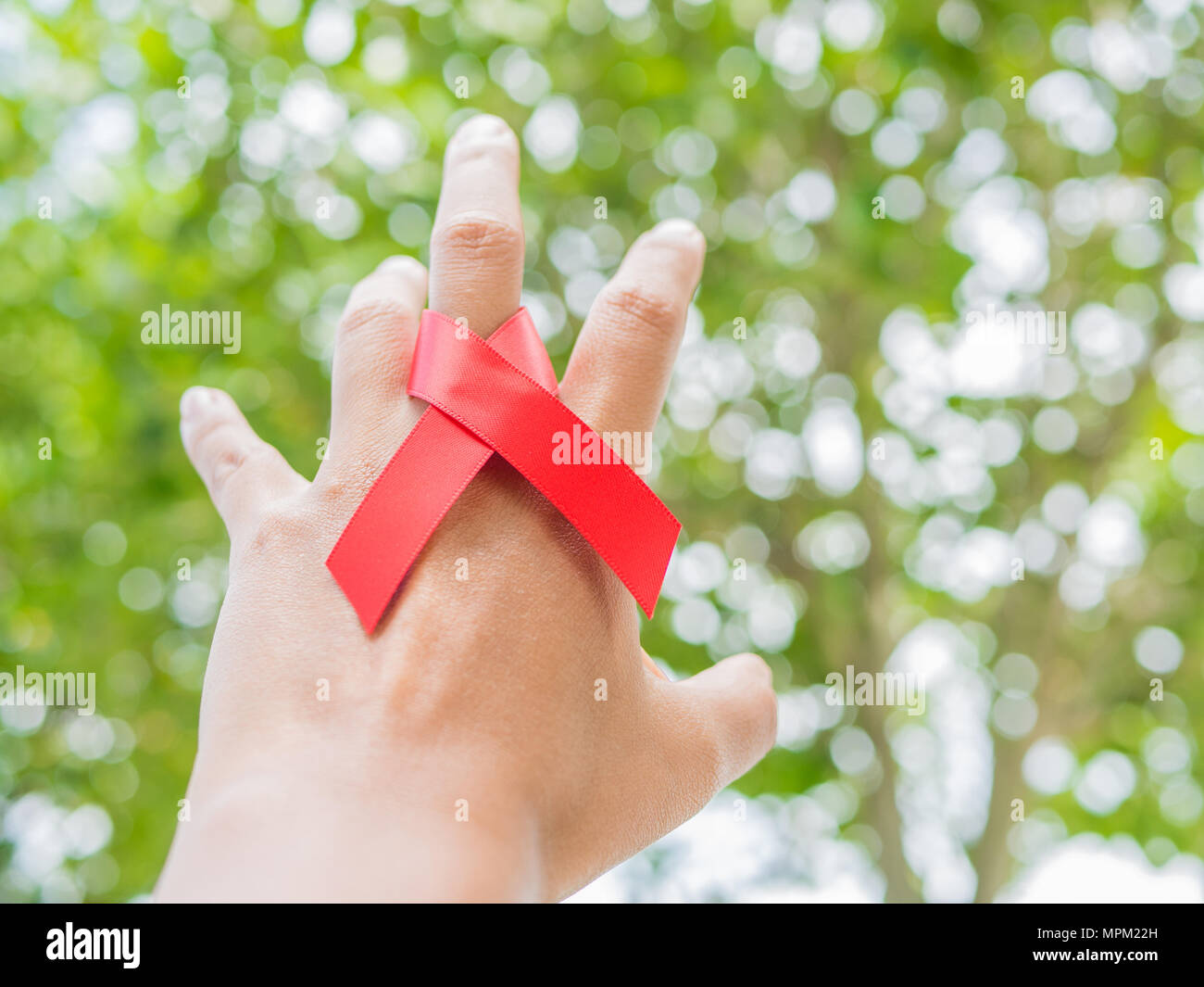 Cancer awareness tree hi-res stock photography and images - Alamy