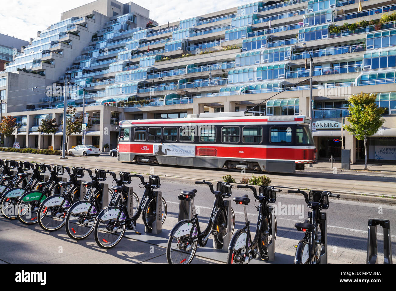 Queens landing canada hi-res stock photography and images - Alamy