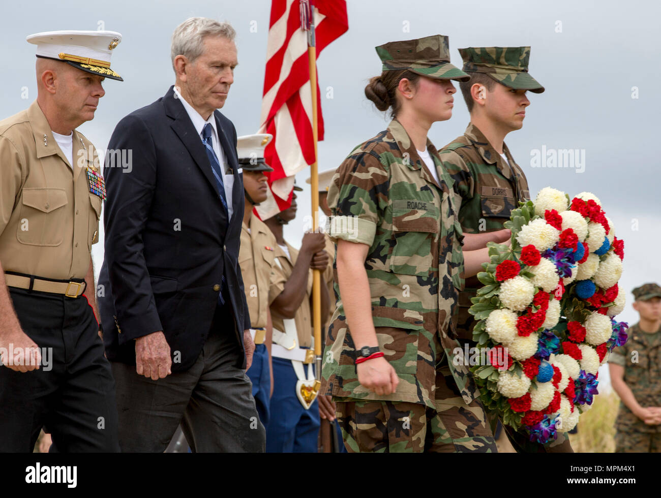 (From left) U.S. Marine Lt. Gen. David H. Berger, retired Marine Corps ...