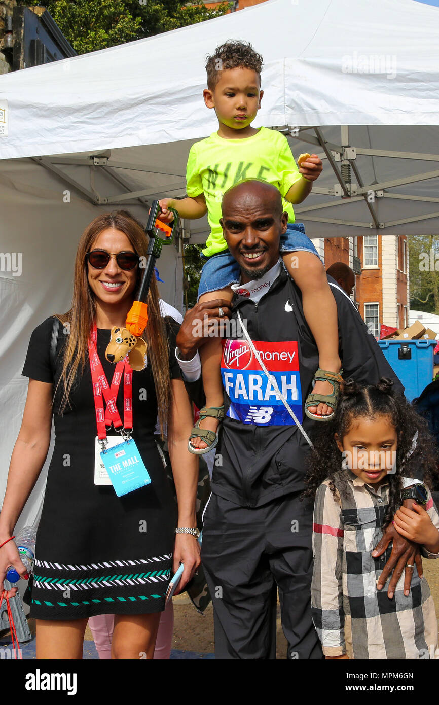 Mo farah family hi-res stock photography and images - Alamy