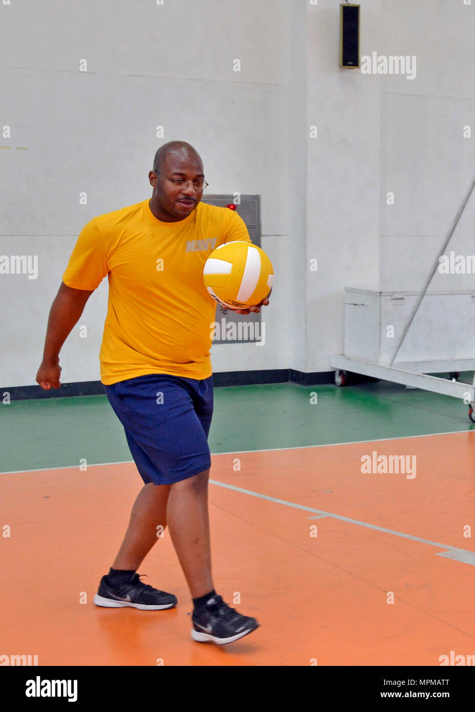 170329-N-NP779-067 BUSAN, Republic of Korea (March 29, 2017) Operations ...