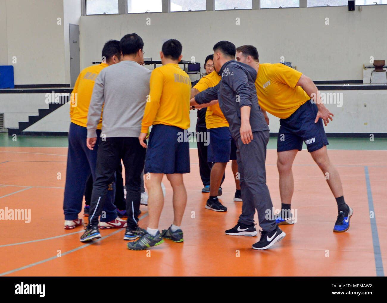 170329-N-NP779-078 BUSAN, Republic of Korea (March 29, 2017) U.S. Navy ...