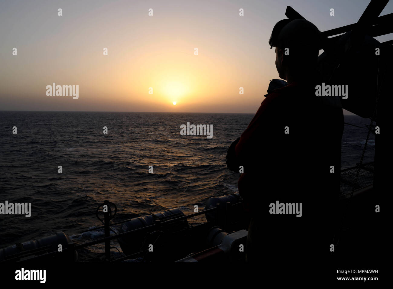 1703025-N-HP188-043 RED SEA (March 25, 2017) Aviation Boatswain's Mate ...