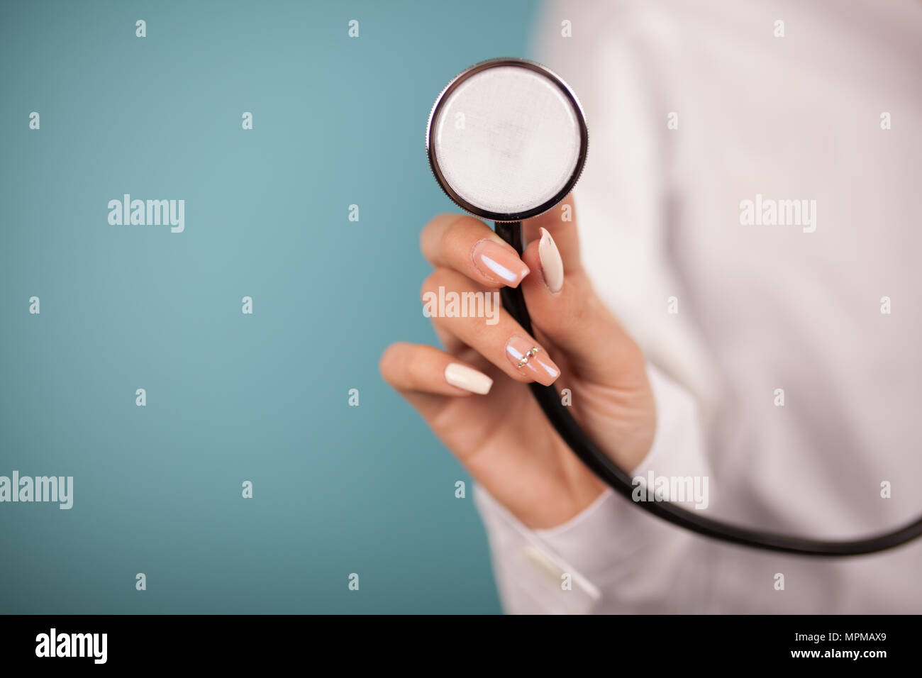 Doctor nurse hand hi-res stock photography and images - Alamy